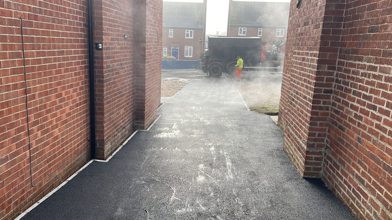 Tarmac Contractors Boxted, Essex - Resurfacing, Asphalt, Tar and Chip